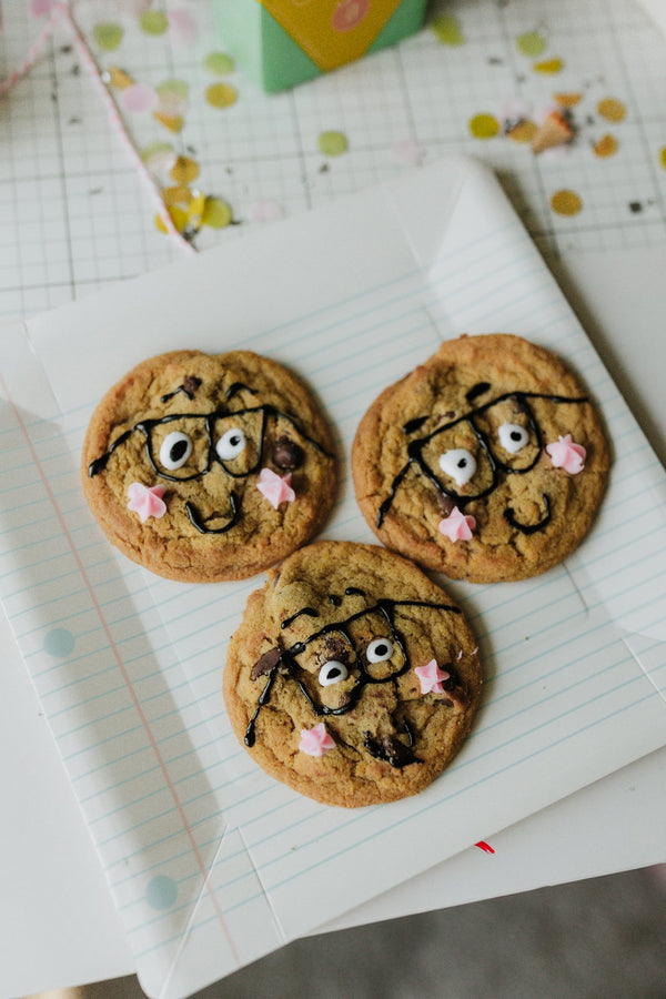 Notebook Paper Plate - Stone Mountain Press